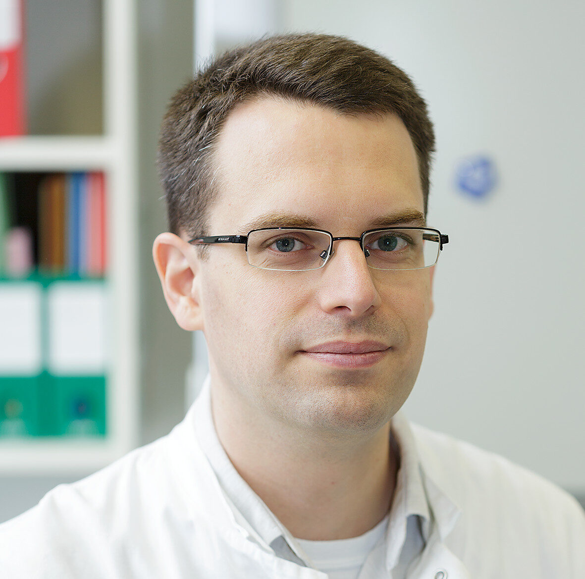 Science Portrait: Dr. Thomas Hoenen - Futamurayama-Science